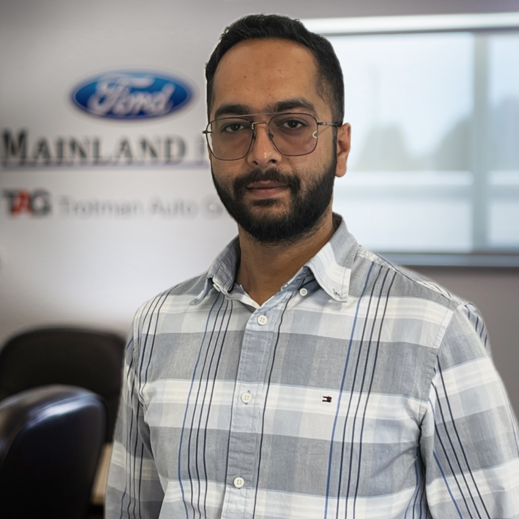 Meet Our Team - Mainland Ford